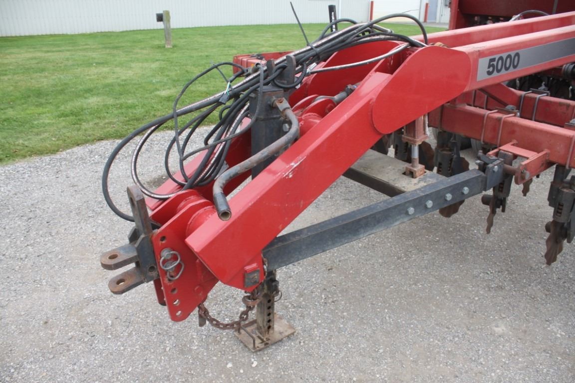 Case 5400 15' minimum till dril, 5000 coulter caddy, marker arms ...
