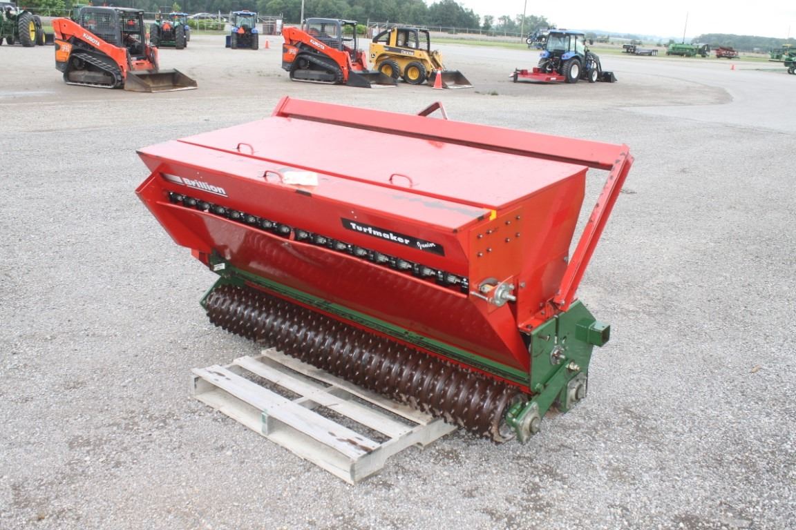 Brillion SLP206 6' 3pth grass seeder, dual seed boxes
