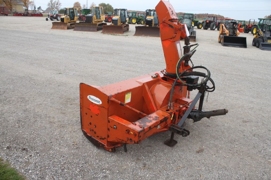 Pronovost P-720-80 single auger snowblower, hydraulic chute, hydraulic ...