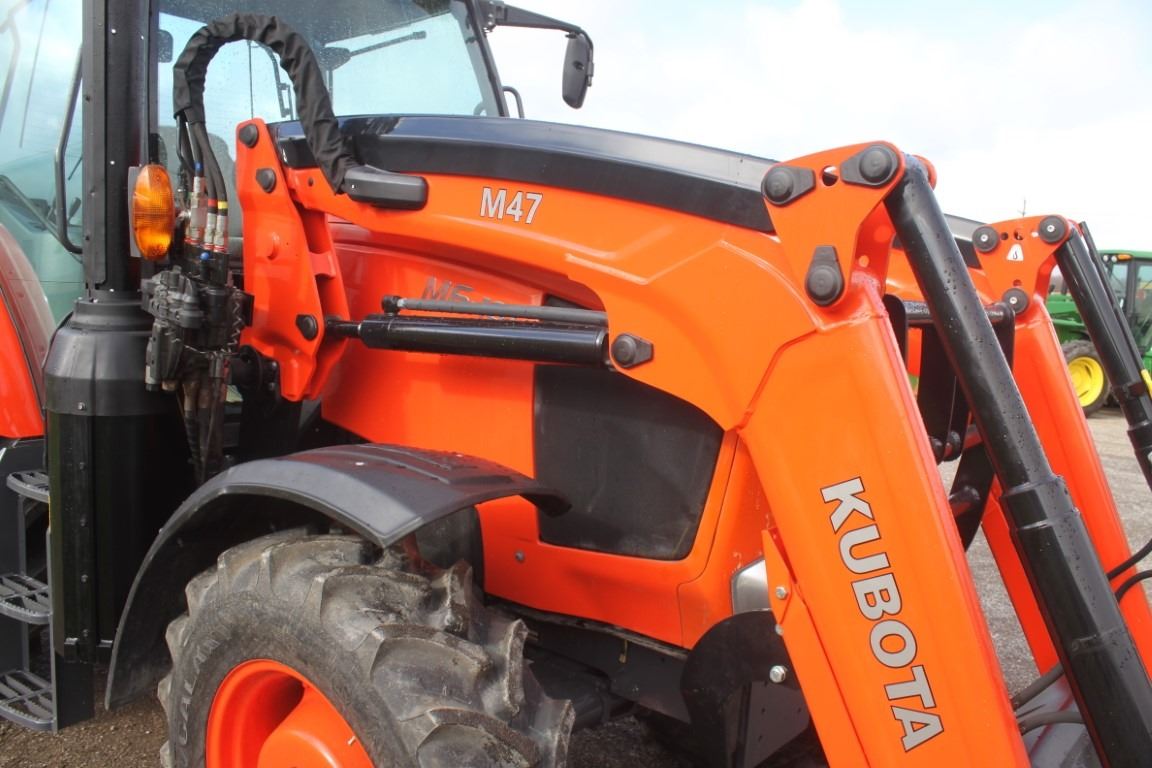 2016 Kubota M6-101 4wd tractor, cab, air, Kubota M47 SL loader