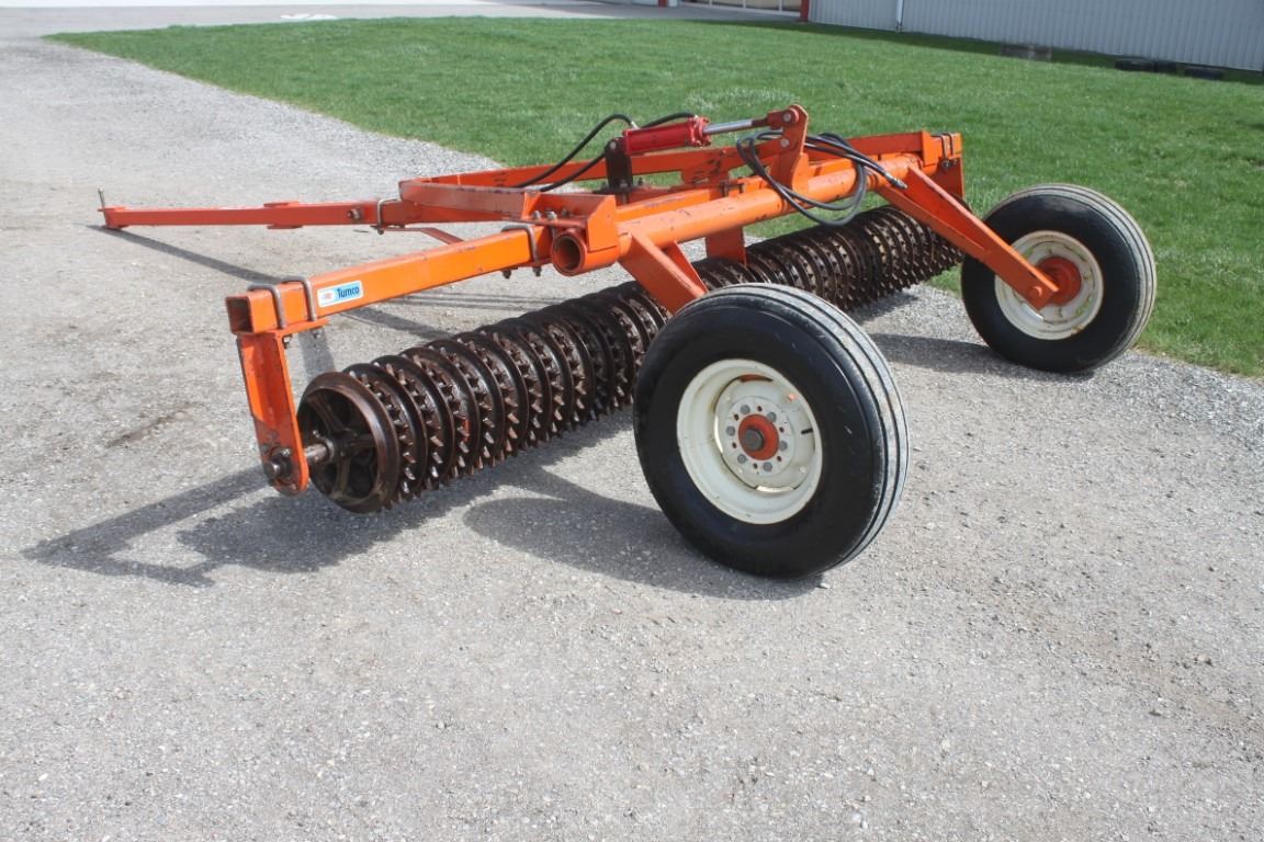 Turnco 12' hydraulic lift sprocket packer