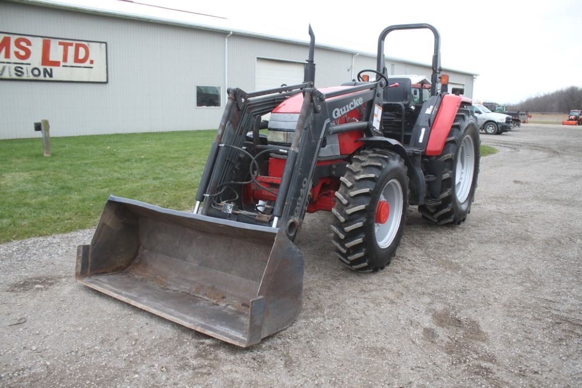 McCormick CX100 4wd tractor, rops, shuttle, loader,