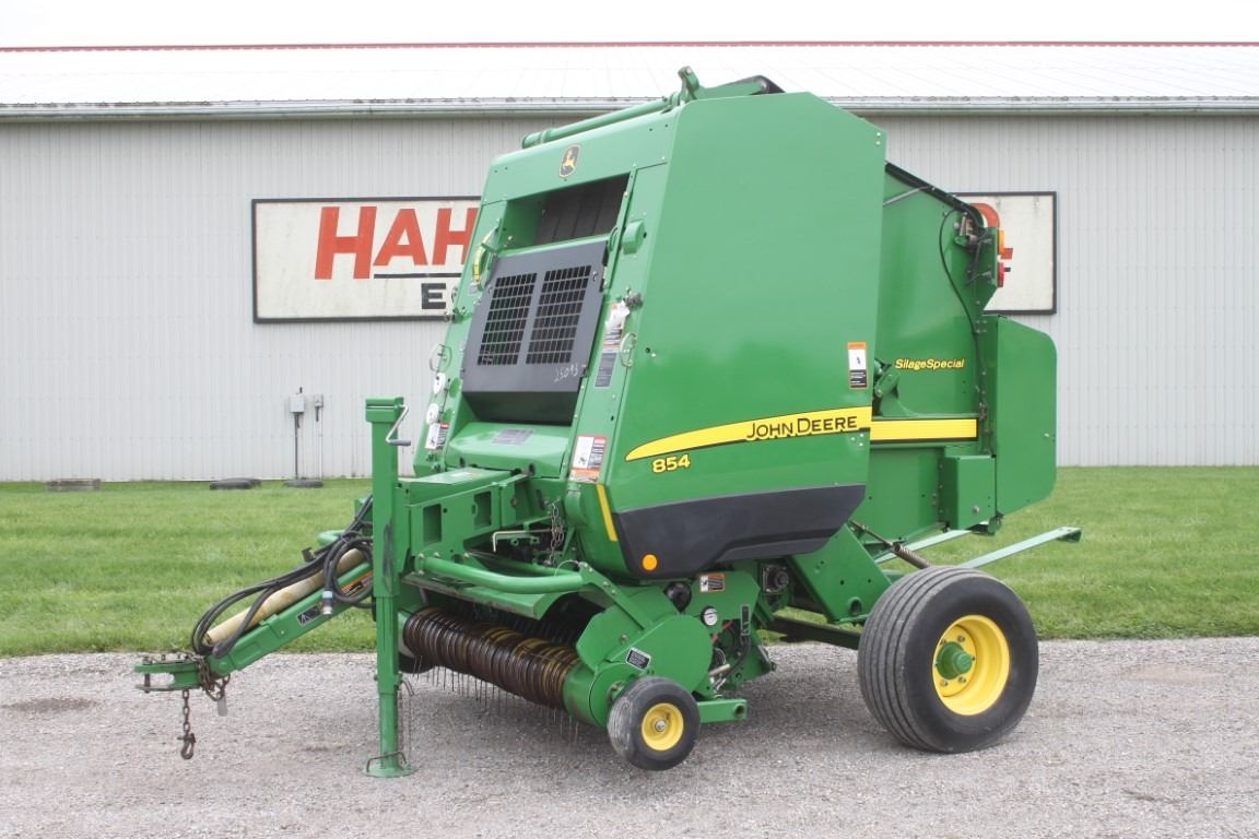 JD 854 round baler, sileage special, crop cutter, net wrap, monitor ...