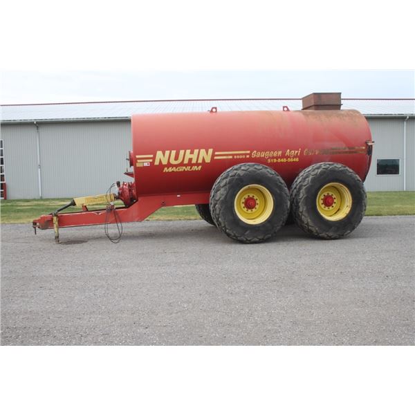 Nuhn 5500 Magnum, 5500 gal liquid manure tank, 30.5LR32