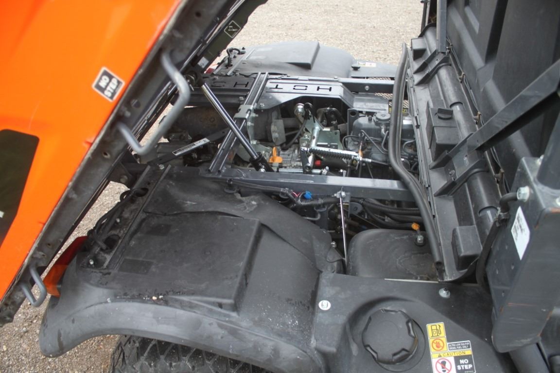 Kubota RTV X1120D 4wd , Diesel, Rops, hydraulic lift box, 1154 hours ...