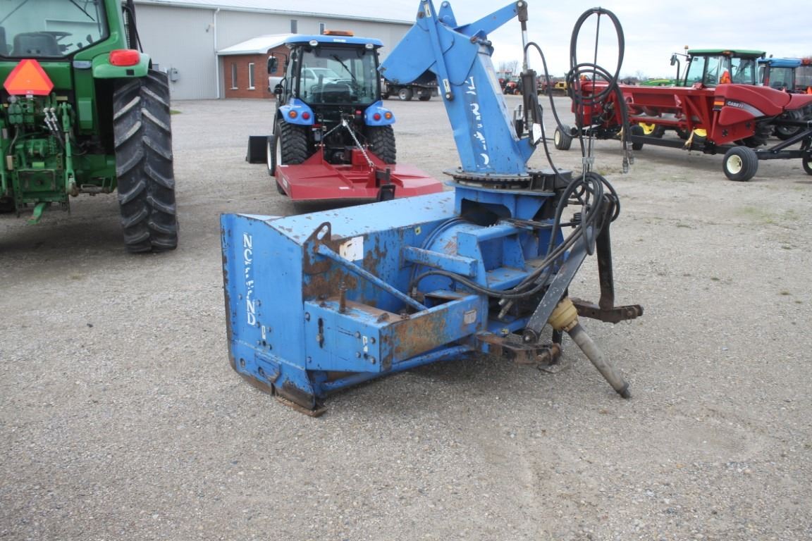 Normand 86" single auger snowblower, hydraulic turn, hydraulic deflector