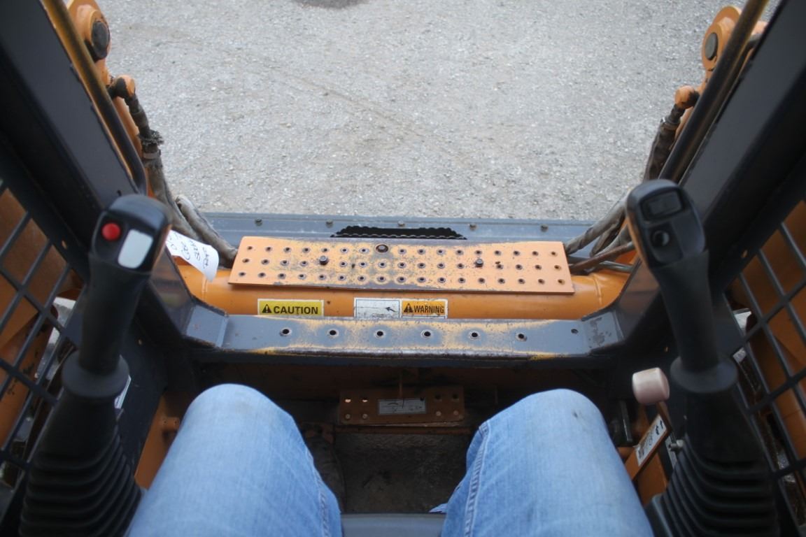 Case 75XT skidsteer, rops, 12x16.5, 72" bucket, hand controls, aux ...