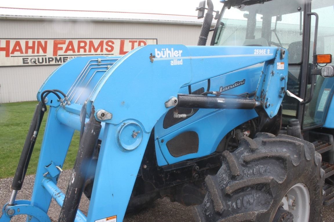 Landini Vision 100 4wd tractor, cab, air, hydraulic shuttle with ...