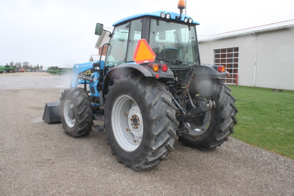 Landini Vision 100 4wd tractor, cab, air, hydraulic shuttle with ...