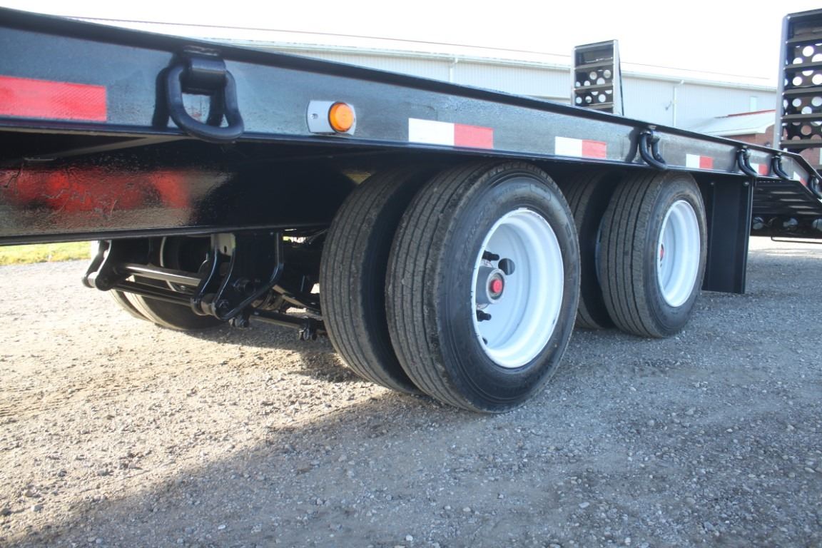 2023 Witzco Challenger TT-20 tag along trailer, tandem axle, New and unused