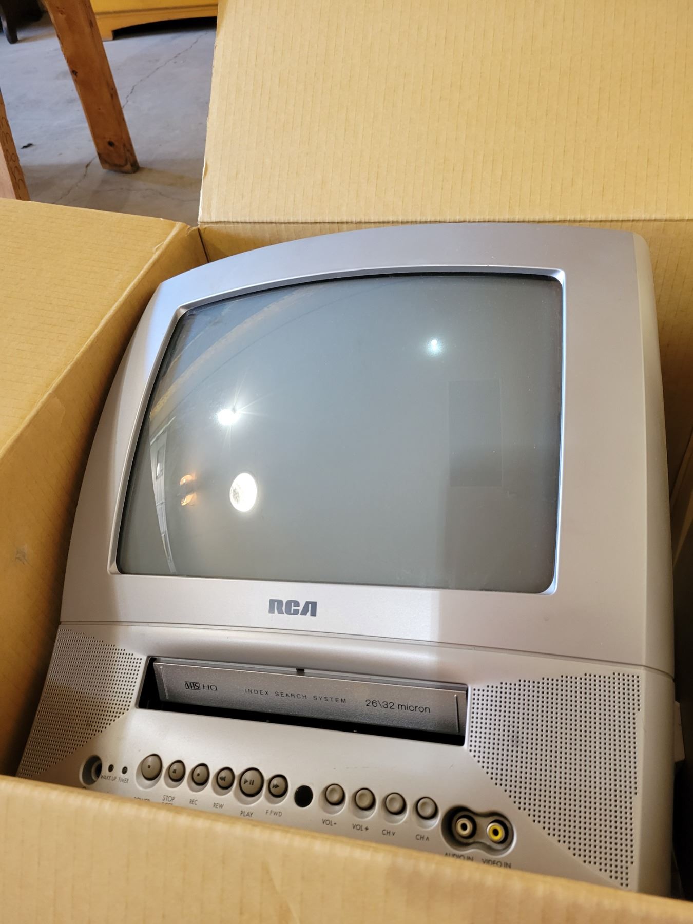 RCA 13 inch TV/VCR