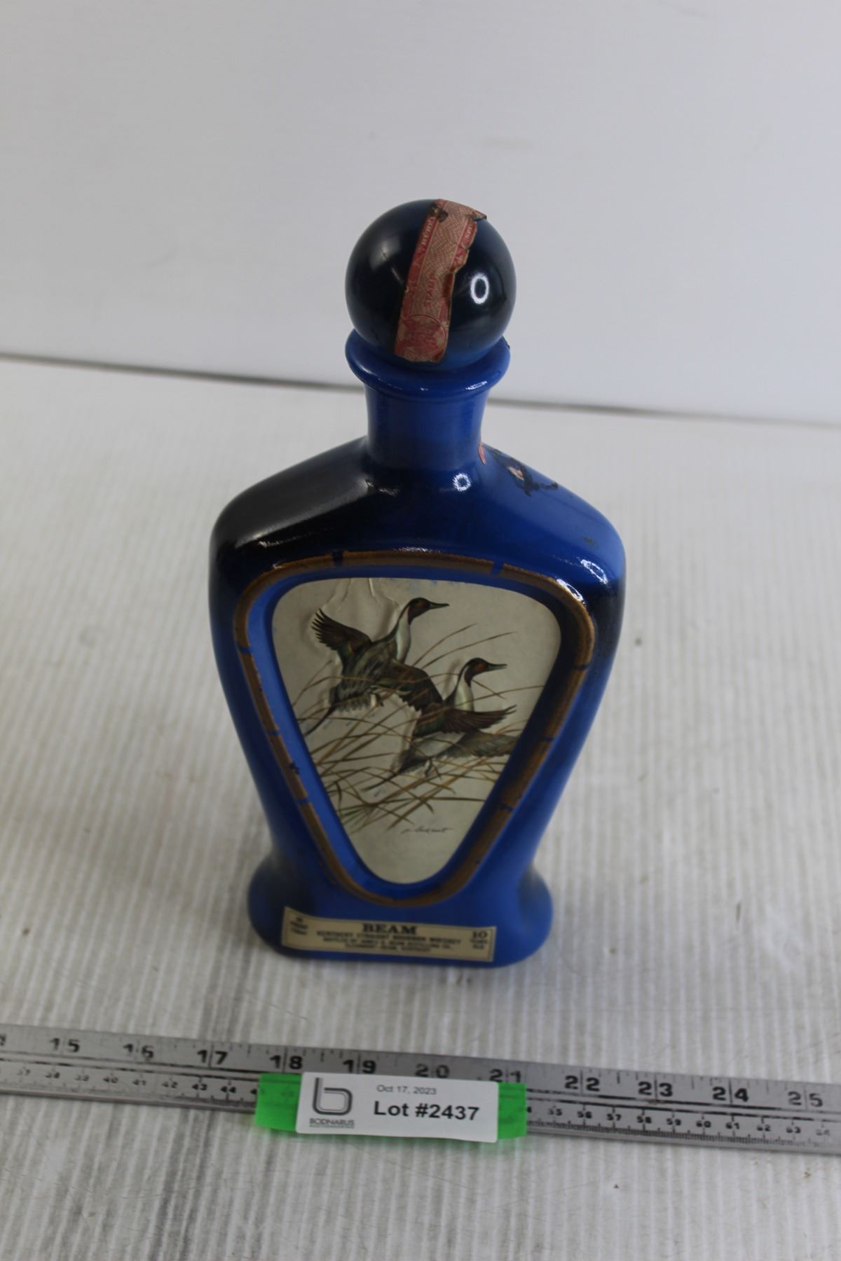 Beam Kentucky Straight Bourbon Whiskey Decanter Beam Kentucky Straight Bourbon Whiskey Decanter