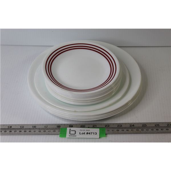 Assorted Corelle Plates Bodnarus Auctioneering