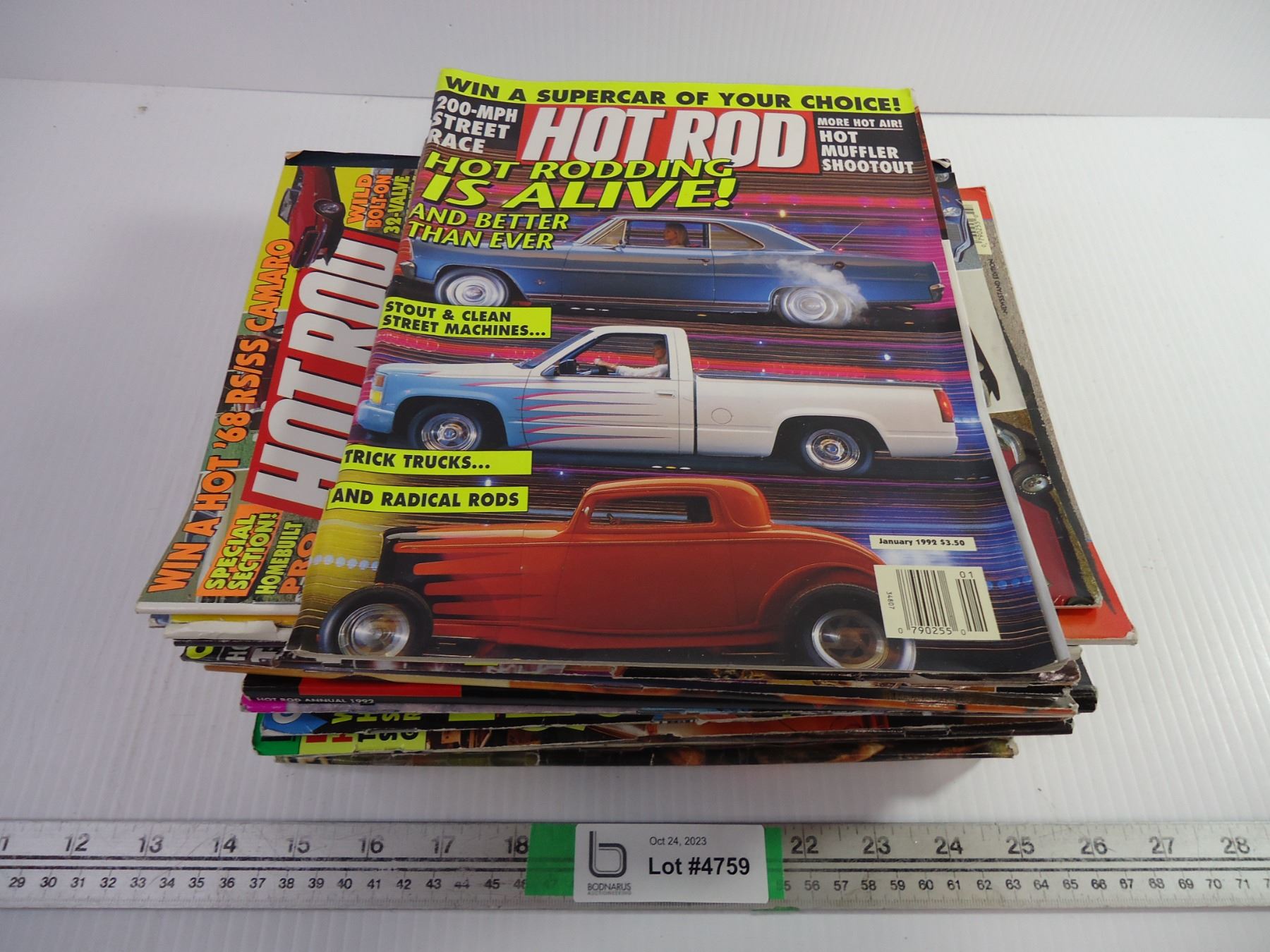 (25)) Hot Rod Magazines from Early 1990's - Bodnarus Auctioneering