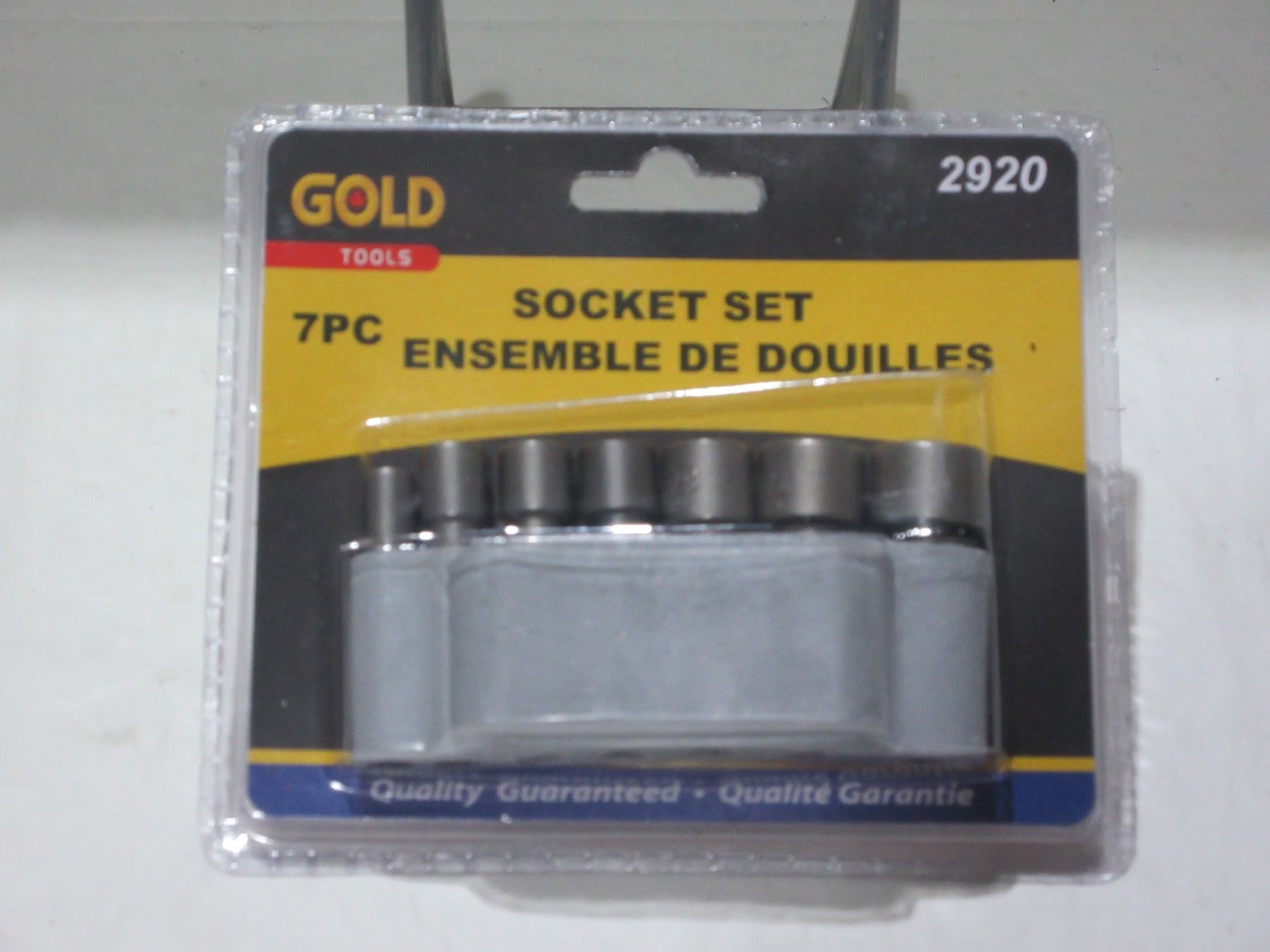 NEW: 7 PIECE SOCKET SET