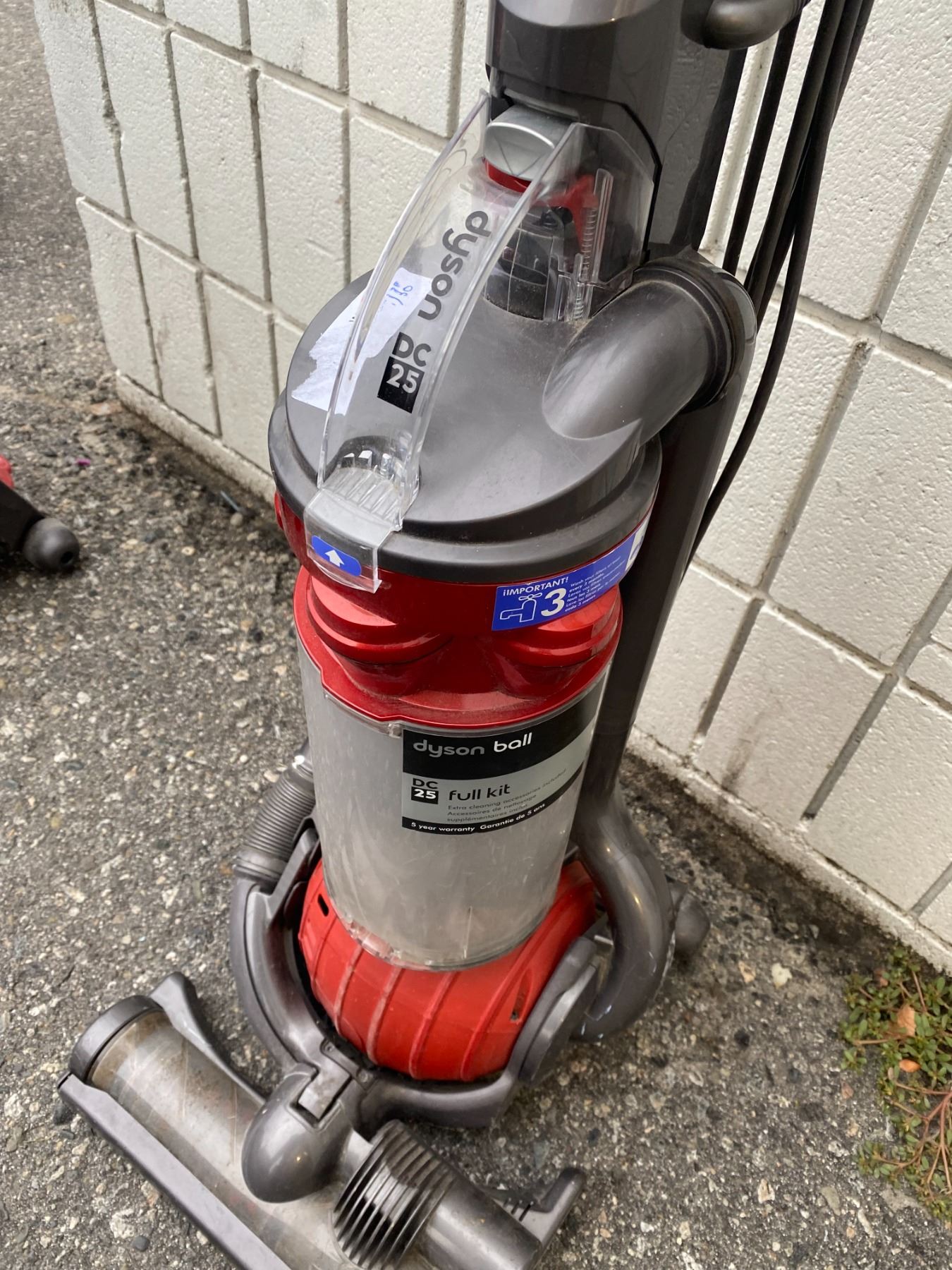 Dyson DC 25 ball vacuum