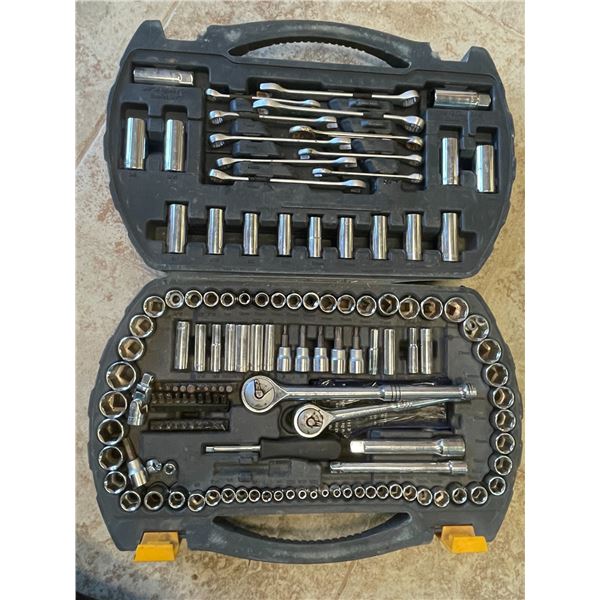 Socket and Ratchet Set