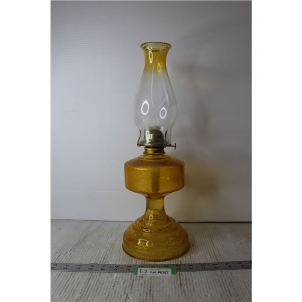 Yellow Glass Kerosene Lamp Bodnarus Auctioneering