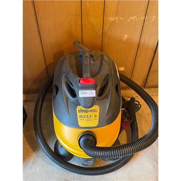 Shop Vac 30.3L - Beck Auctions Inc.