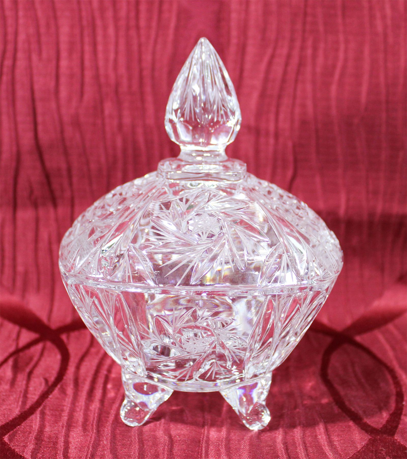 PINWHEEL CRYSTAL LIDDED DISH