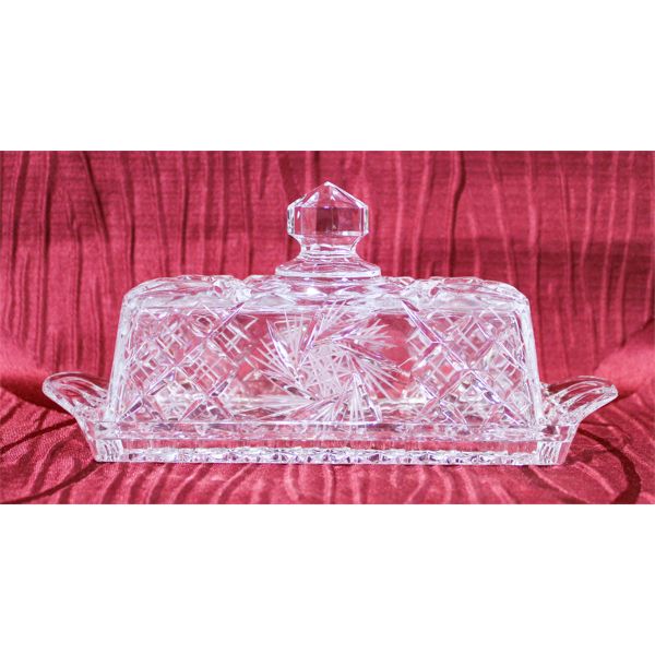 PINWHEEL CRYSTAL LIDDED BUTTER DISH