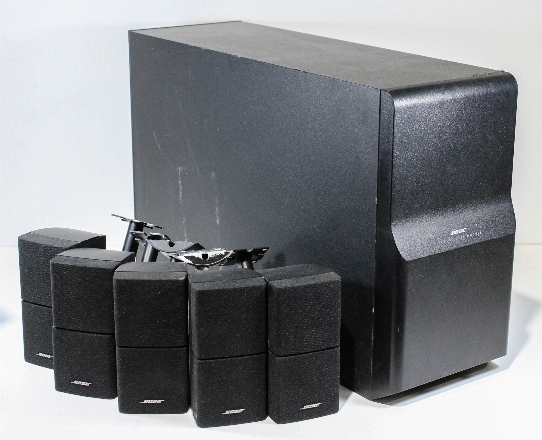 BOSE ACOUSTIMASS 10 SERIES 2 HOME THEATER SPEAKER SYSTEM