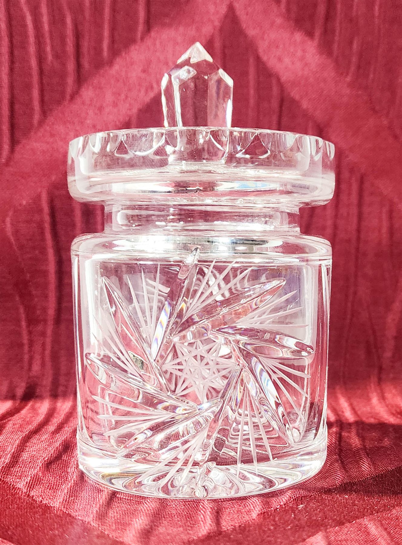 PINWHEEL CRYSTAL LIDDED CONDIMENT DISH
