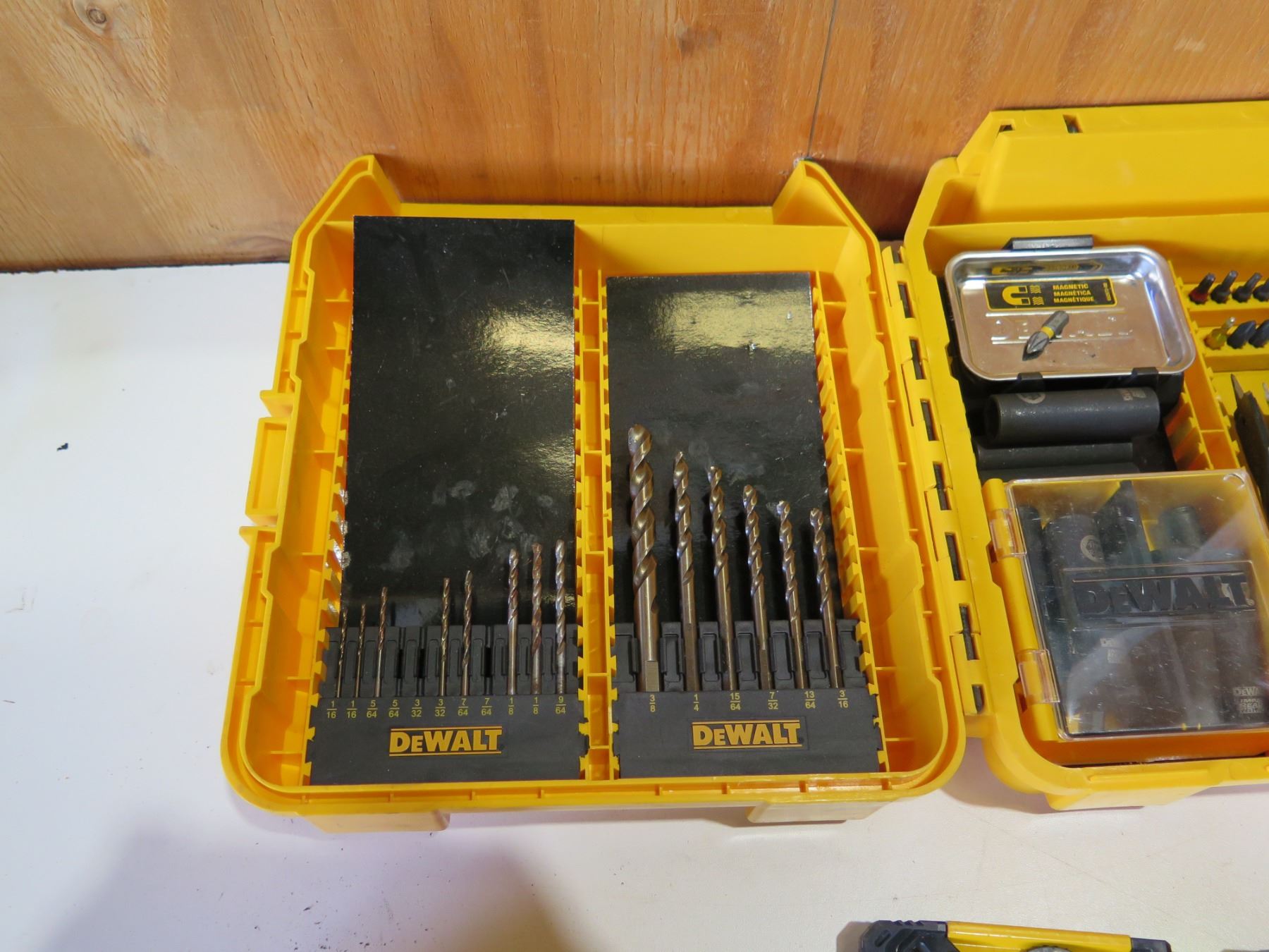 Multiple DeWalt Drill Bit Sets Tool Kits Levels Stanley Fat Max Multiple DeWalt Drill Bit Sets Tool Kits Levels Stanley Fat Max