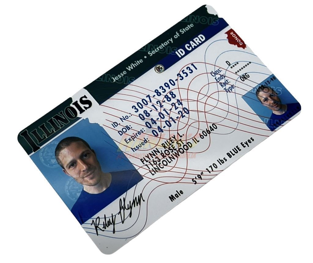 Midnight Mass (2021) - Riley Flynn (Zach Gilford) Driver's License