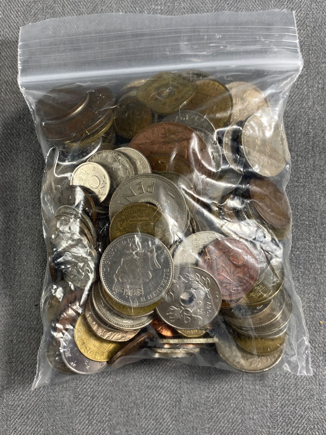 Lot Of 200 Coins Of The World