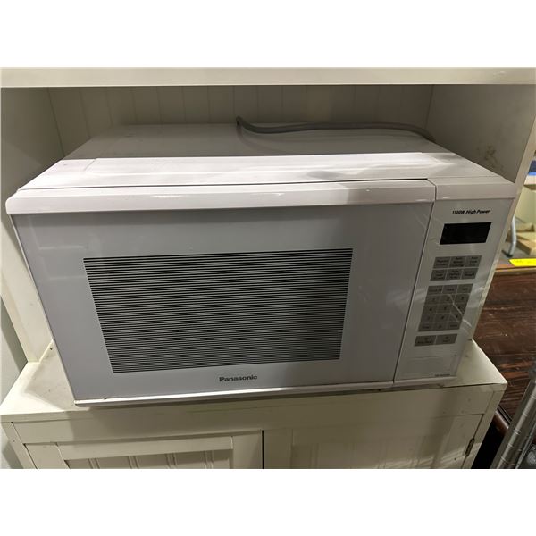Panasonic 1100W high power microwave Panasonic 1100W high power microwave
