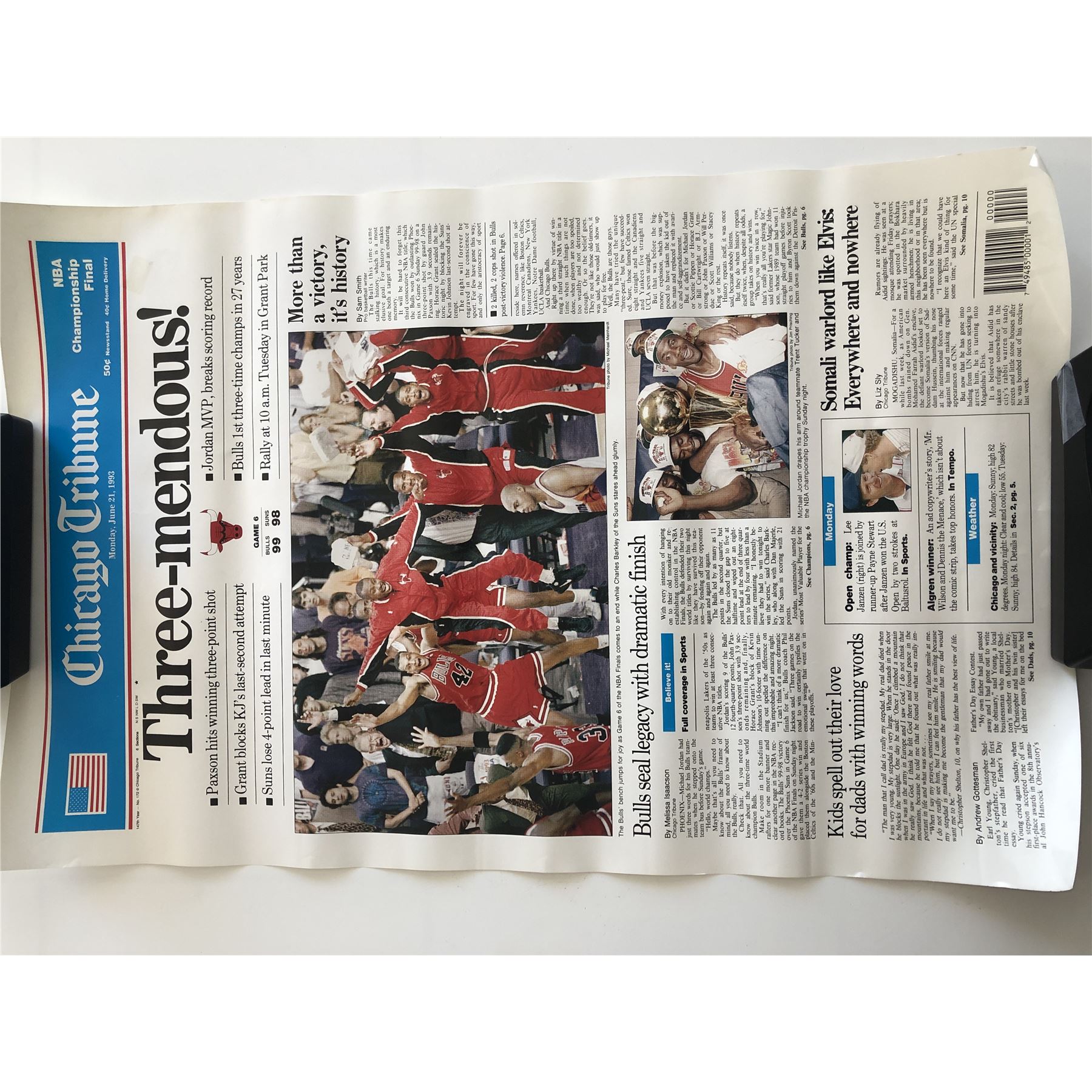 Chicago Bulls Three-Mendous! Chicago Tribune Poster