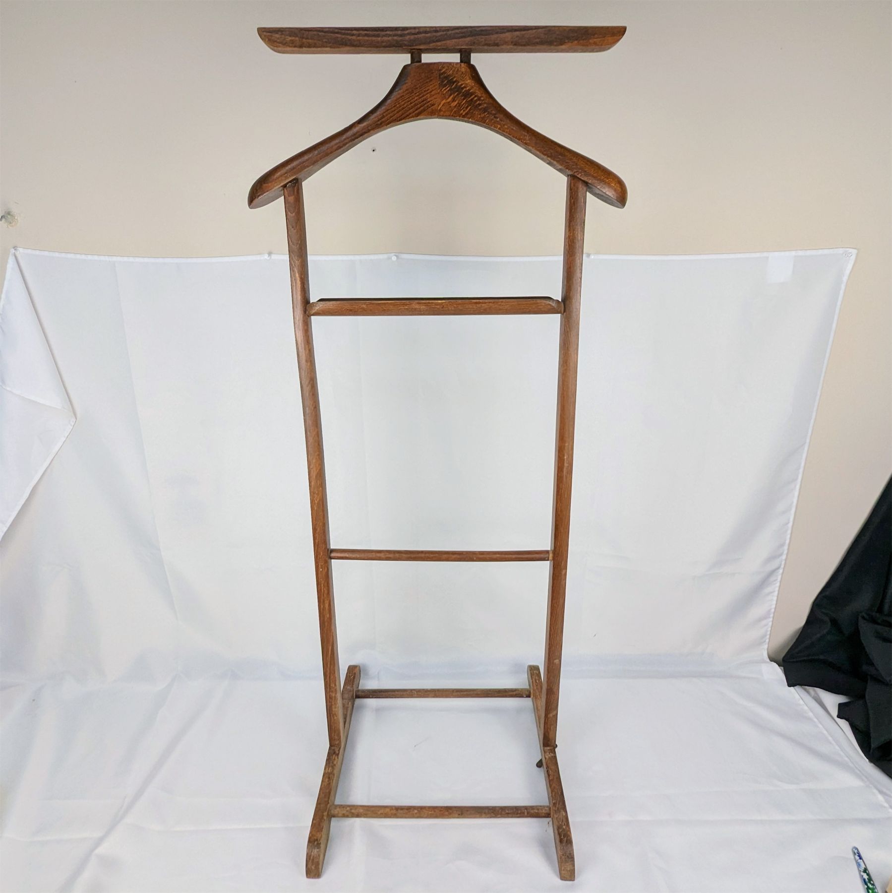 MCM Vintage Wood Butler Valet 40" x 17"