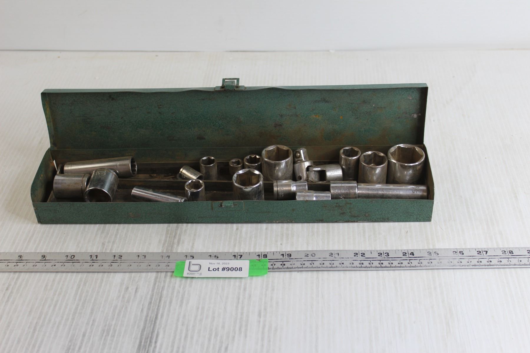 Assorted Imperial And Metric Sockets