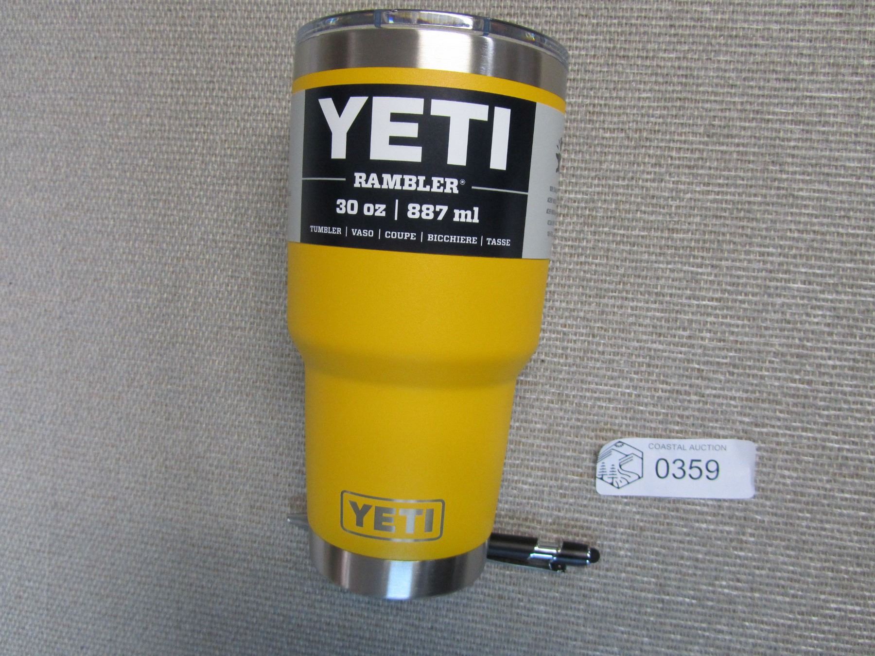 NEW YETI 30oz Rambler