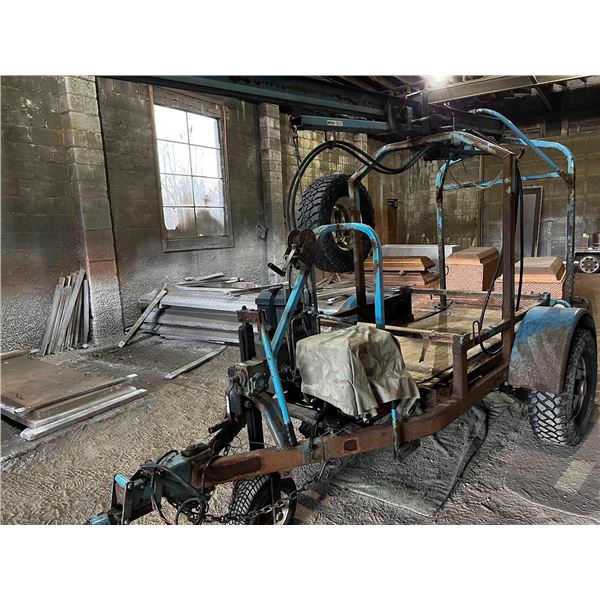 2015 LOGAN Vault Handler/ Setter Trailer / Self-Propelled