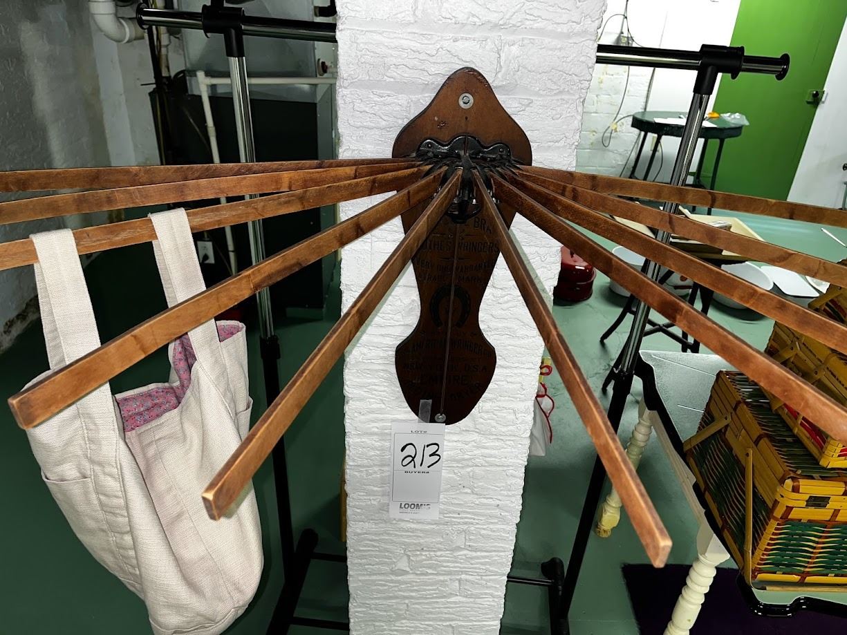 ANTIQUE CLOTHES DRYER