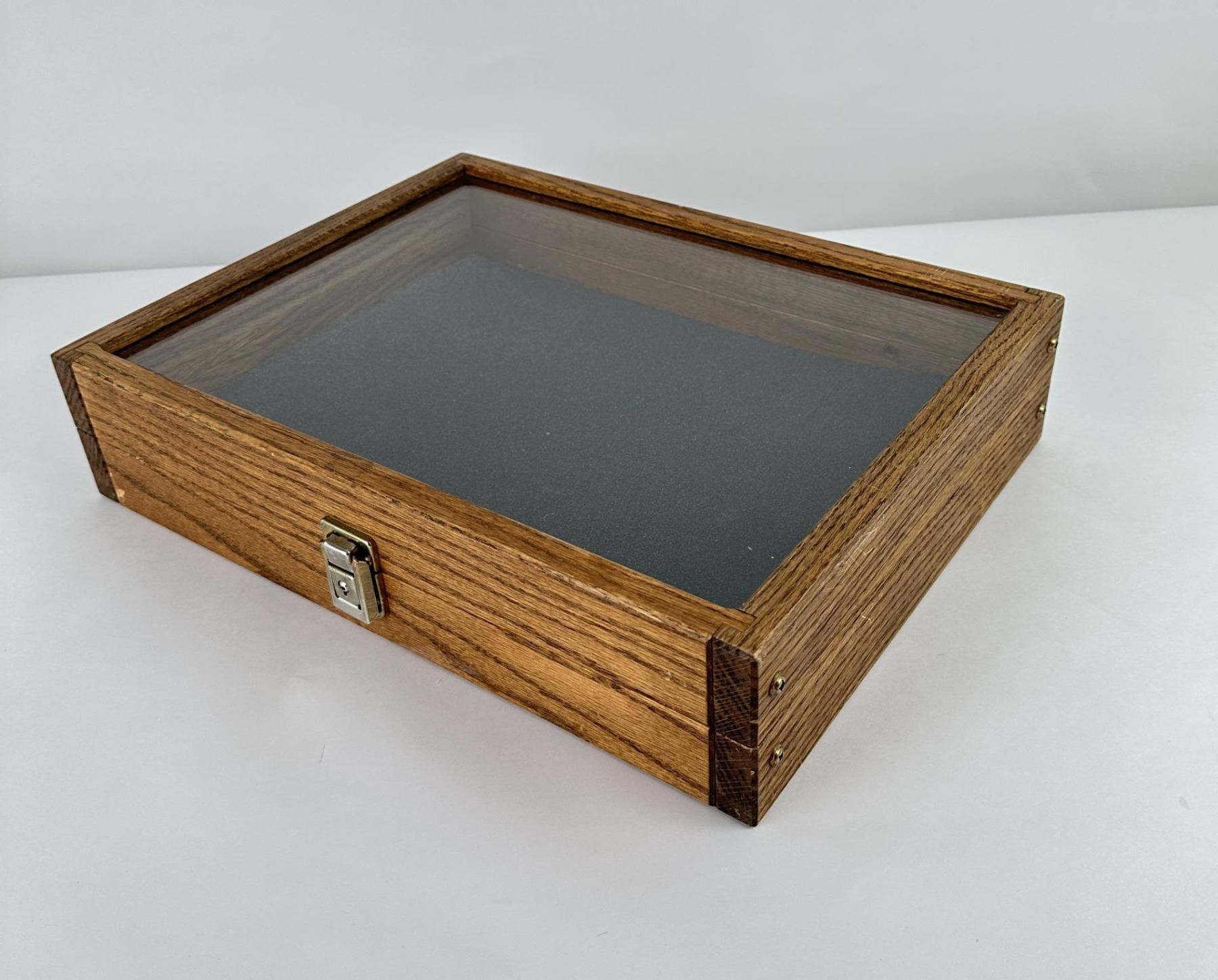 Locking Oak & Glass Table Top Display Case