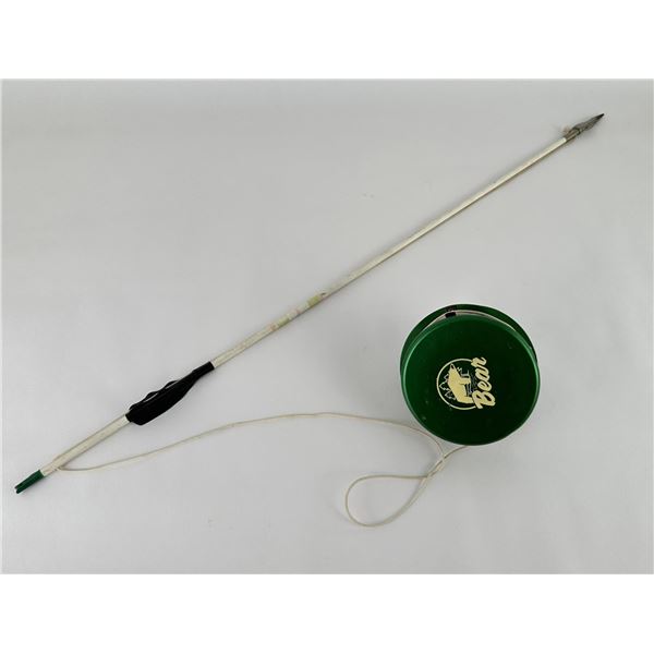 Fred Bear Archery Fishing Reel and Arrow