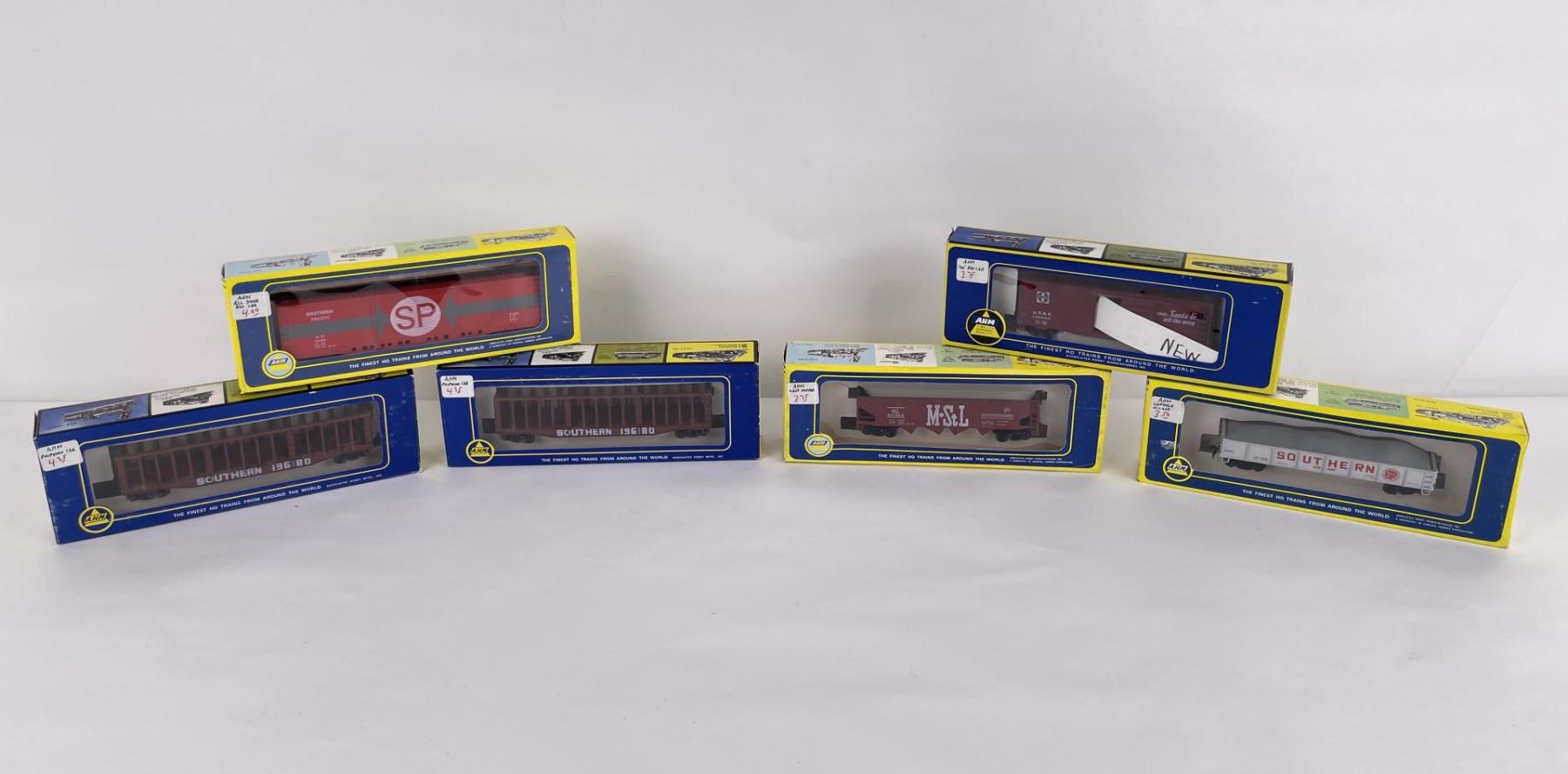 Collection of HO Scale Train Cars AHM