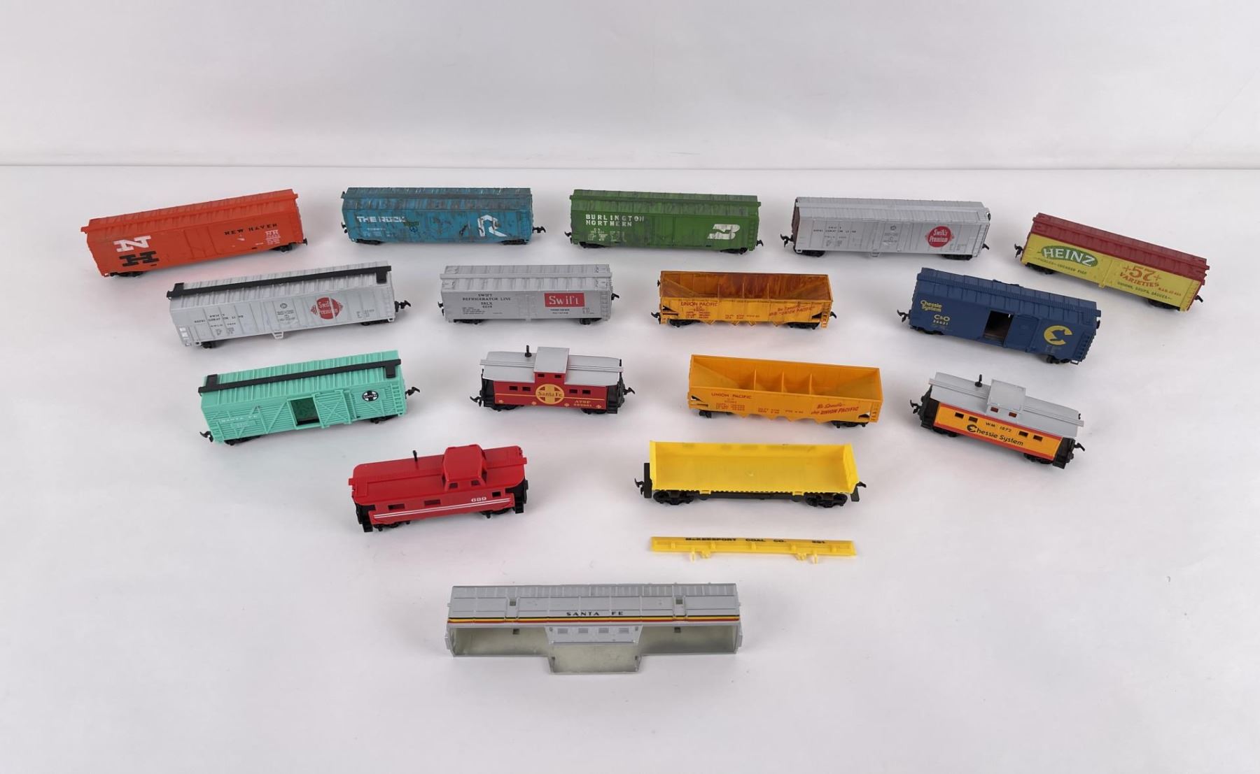 Collection of HO Scale Train Cars