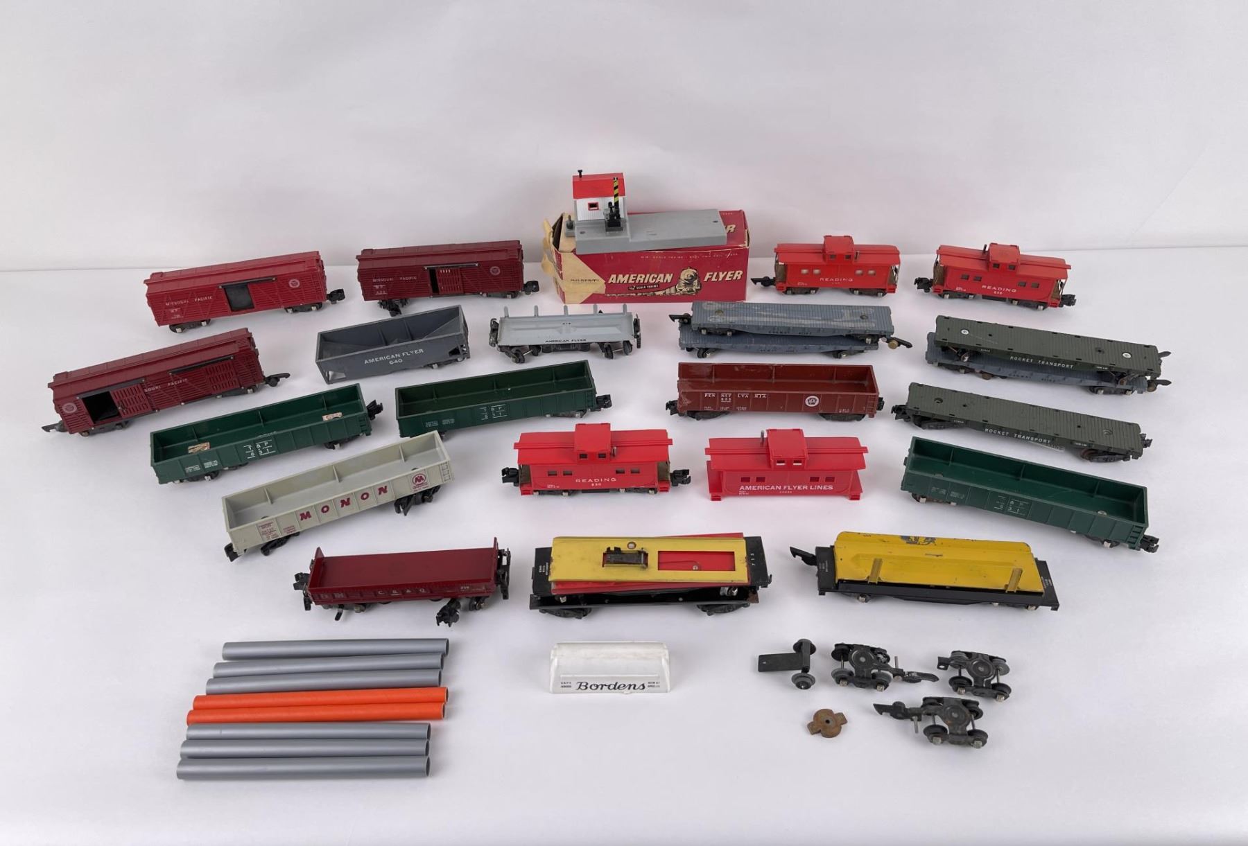 Collection of HO Scale Train Cars