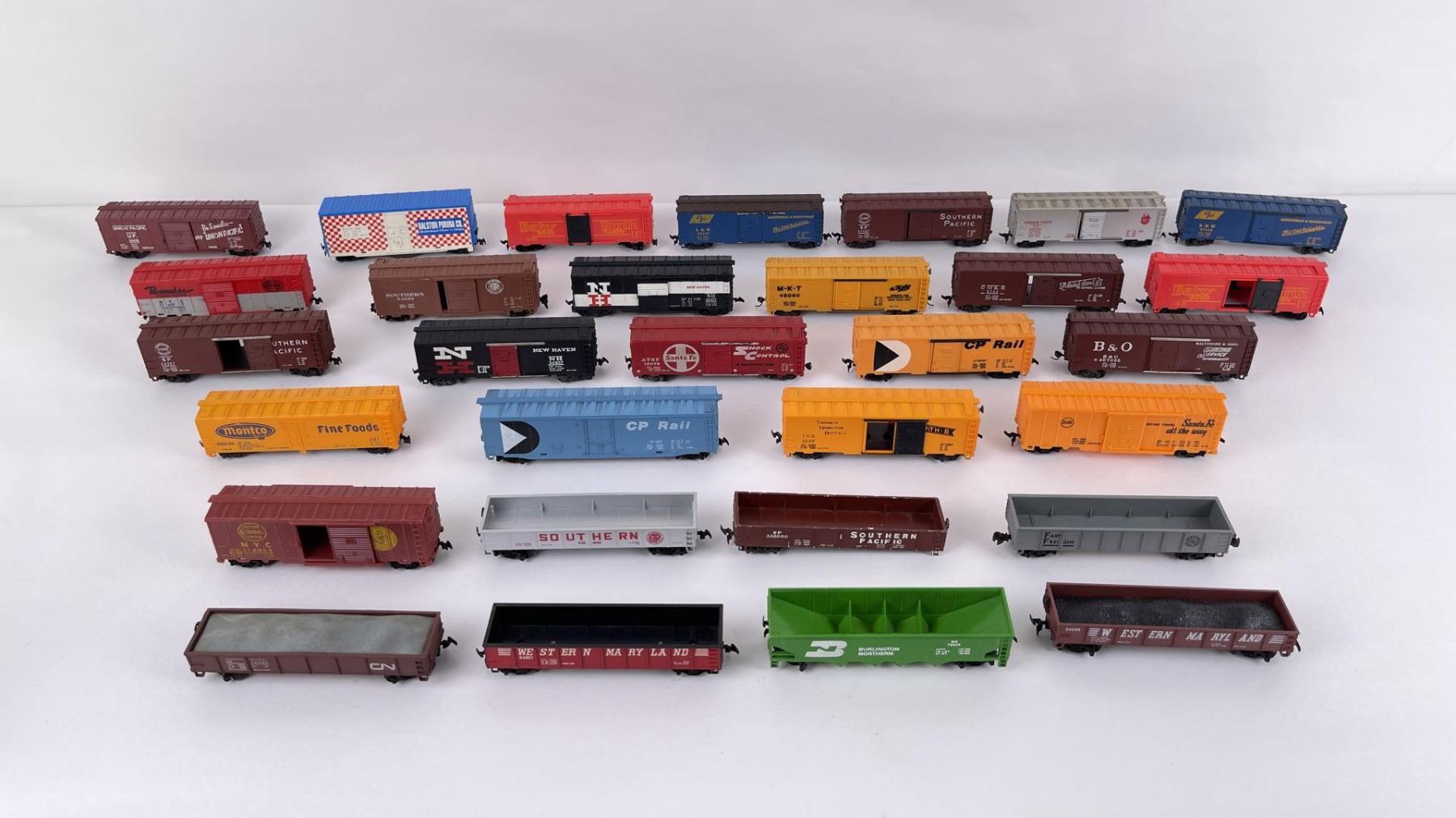 Collection of HO Scale Train Cars