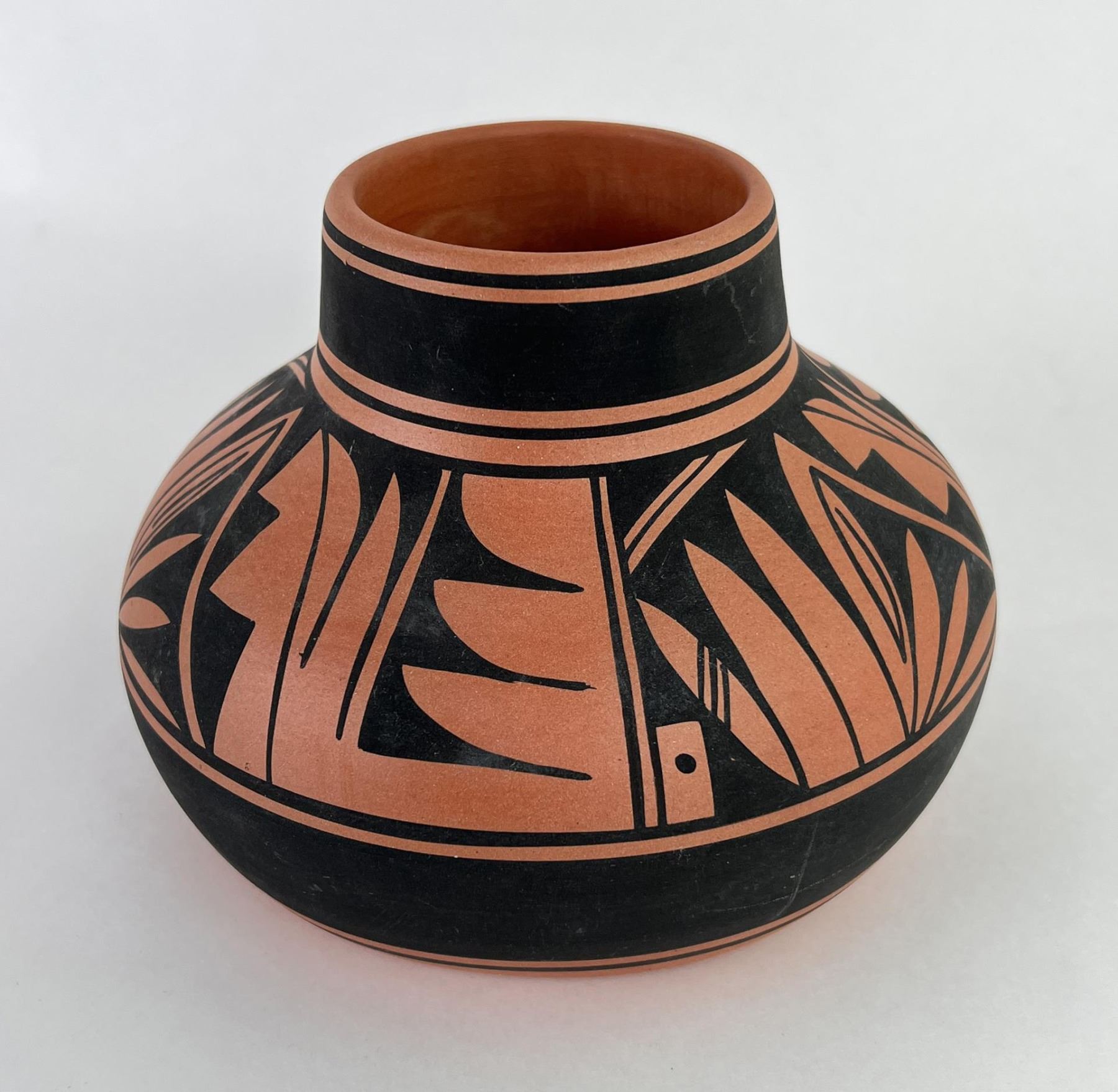 Padilla Ute Mountain Pottery Indian Pot