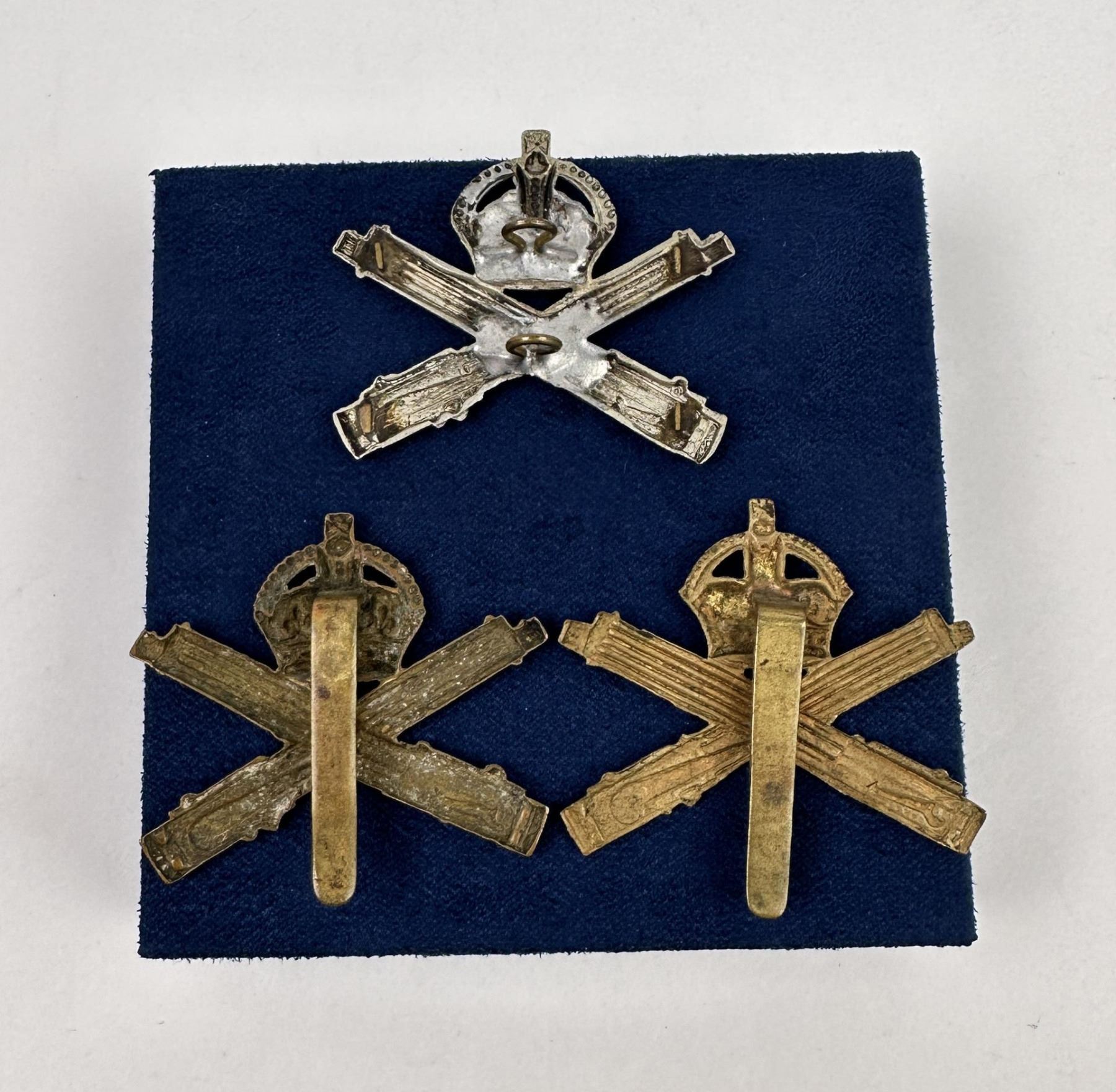 WW1 WWI British Army machine Gun Corps Cap Badges