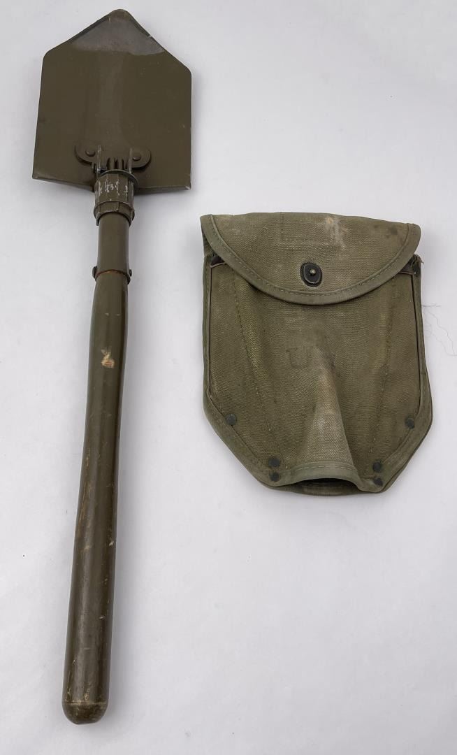 US Military Folding Entrenching Tool in Carrier