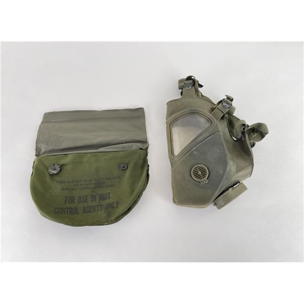 M29 Riot Control Gas Mask with Case