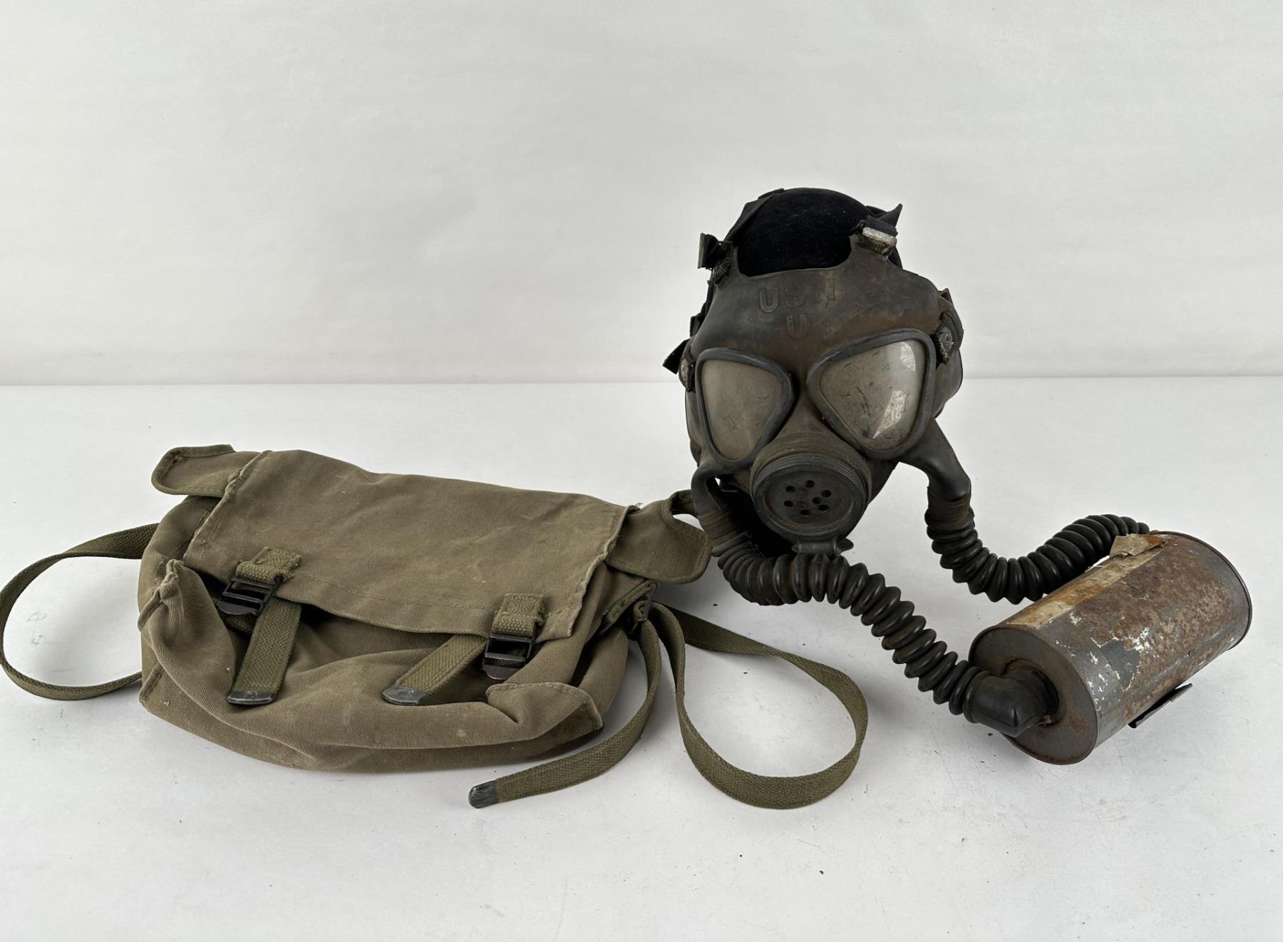 WW2 US Navy Mark IV Gas Mask