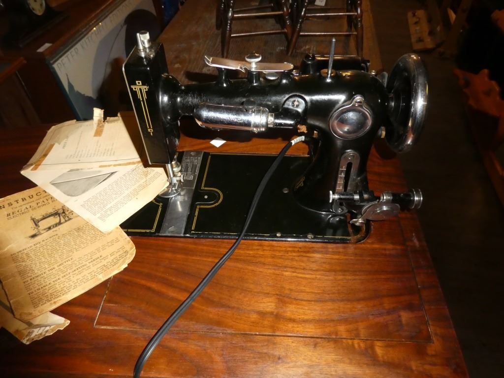 Antique Regal paveway electric sewing machine