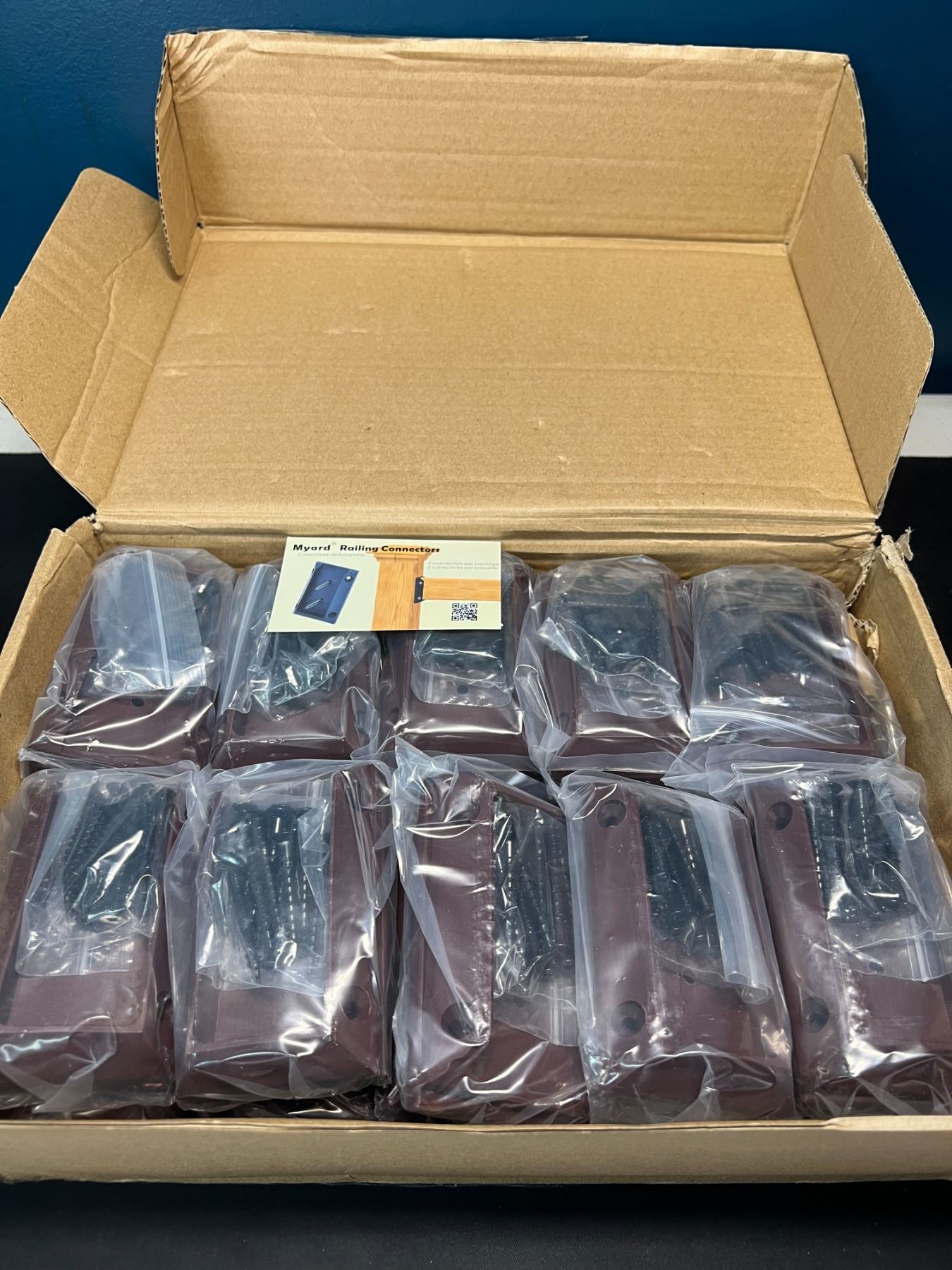 Lot of 1 Box of Railing Connectors with Screws (20 Pairs)